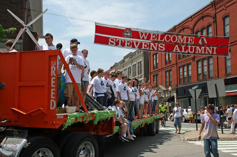 2008, Alumni parade